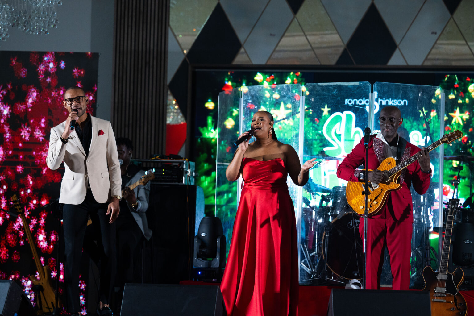 Boo’s Christmas spectacle delivers encore of joy - St. Lucia Times