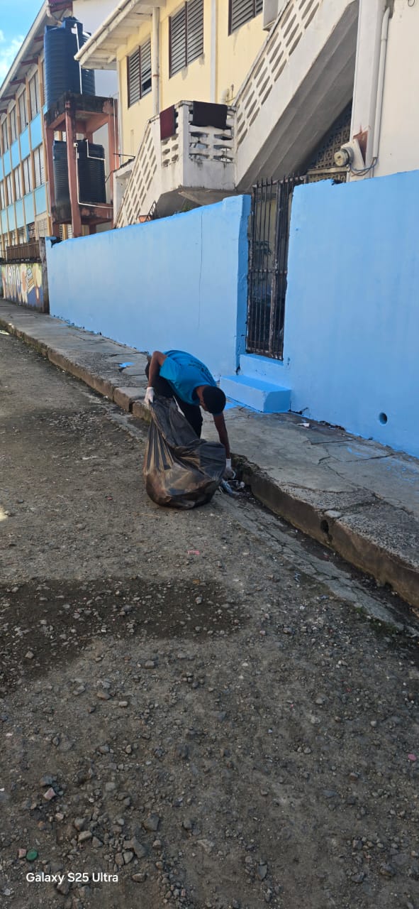 City police lead beautification effort at RC Boys Infant School - St ...